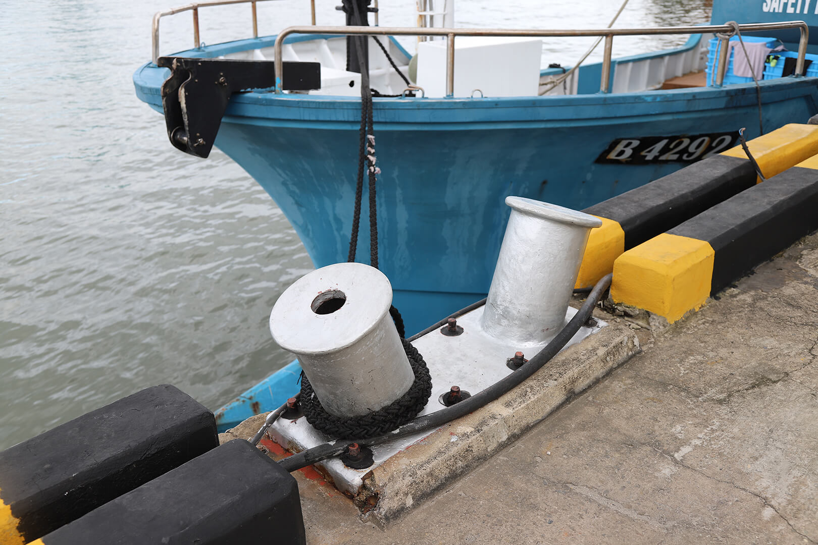 Services | Muara International Fish Landing (MIFL)